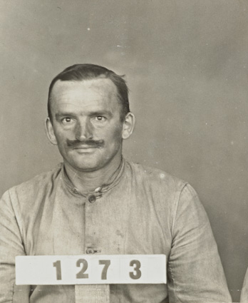 A FUTURE UNLIVED. A history of the internment of German Enemy Aliens on ...